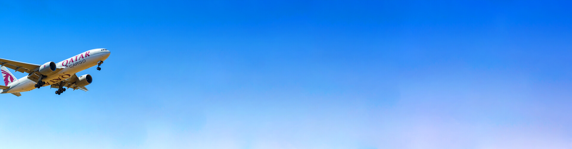 Fly with Qatar Airways | Book Qatar Airways flight tickets